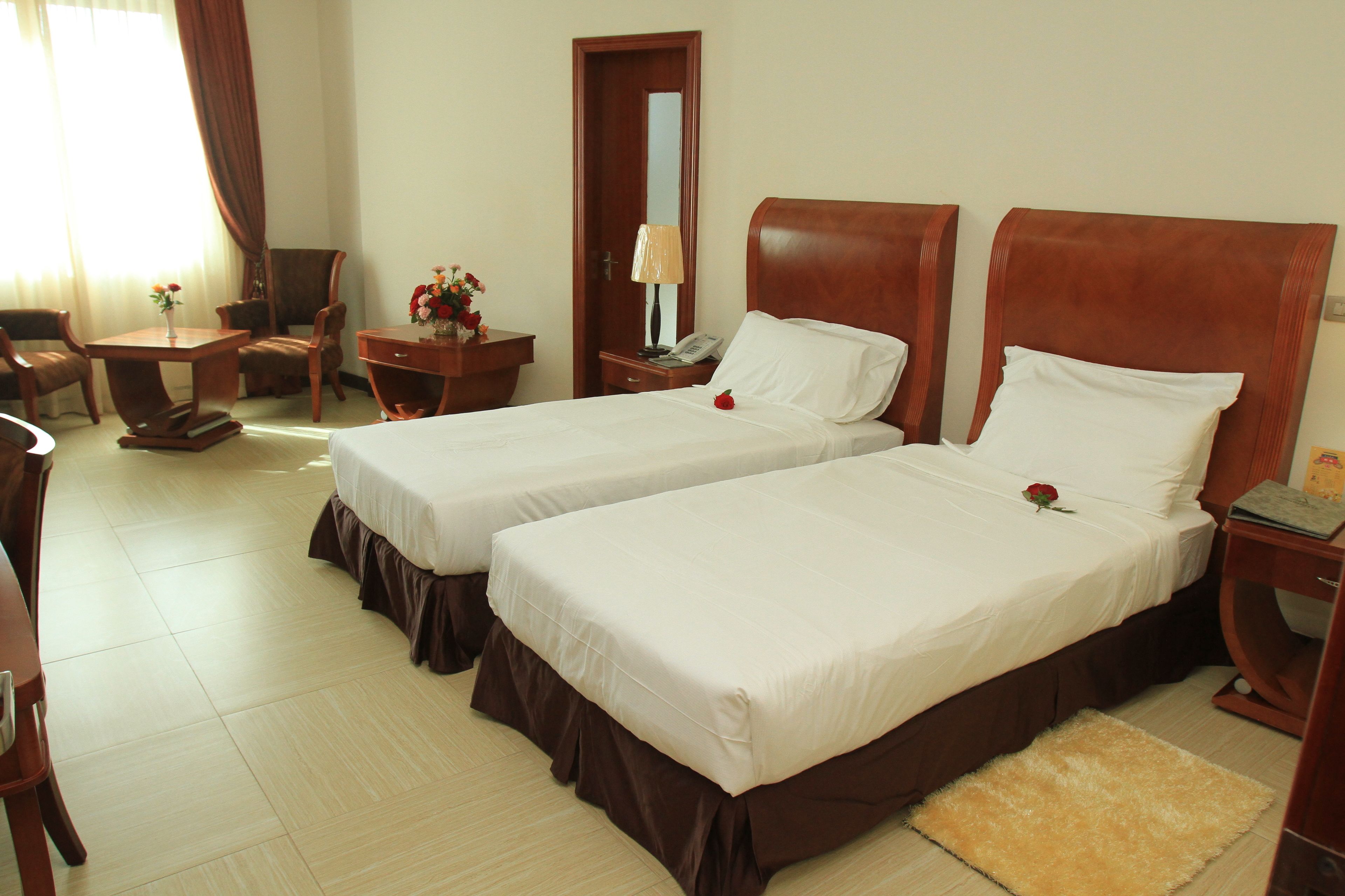 Celebrating luxury residential style living, the Deluxe Suite is a 55 ...