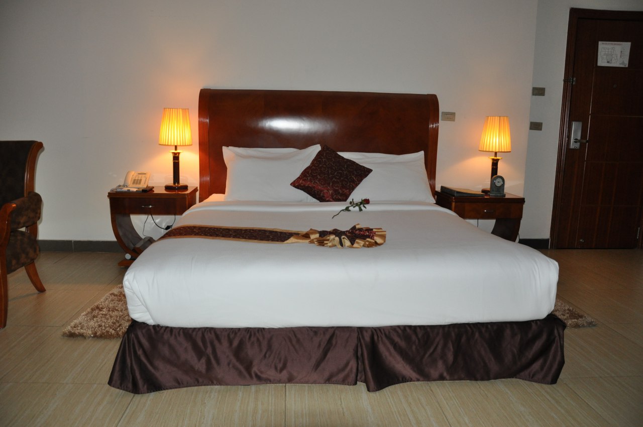 Standard Rooms at the height of luxury is the 210 square meter Single ...